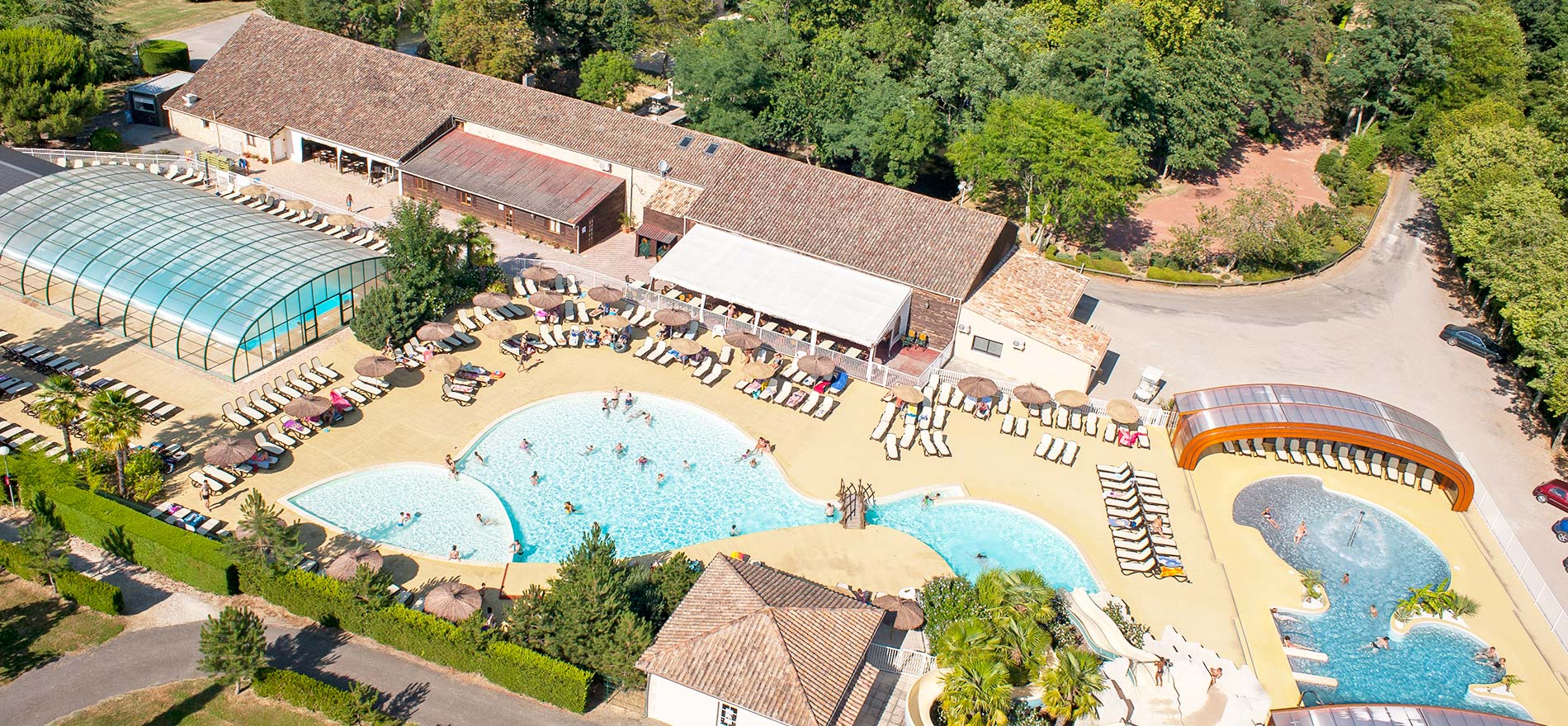 Camping Château de Fonrives **** Yelloh! Village in Villeréal Camping Château de Fonrives **** Yelloh! Village in Villeréal