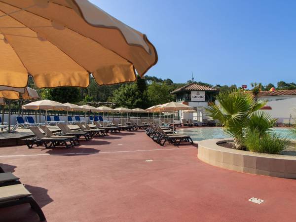 Ilbarritz: camping with bathing area