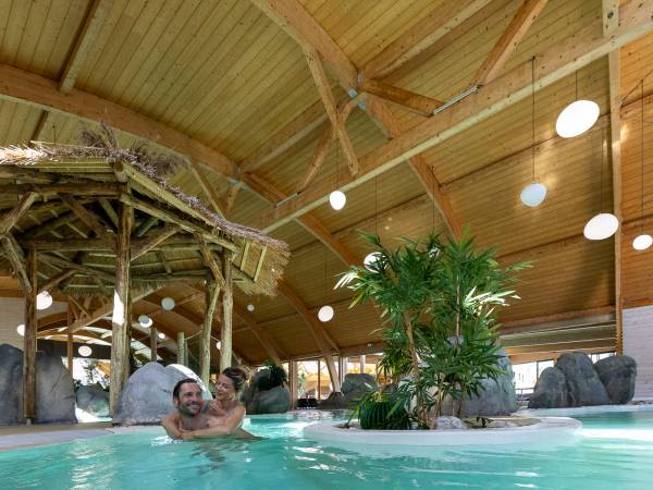 Yelloh! Village La Rive | Camping en las Landas con parque acuático en ...
