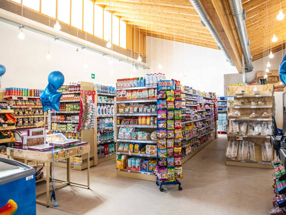 All the services on offer at the Alfacs campsite in the Ebro Delta