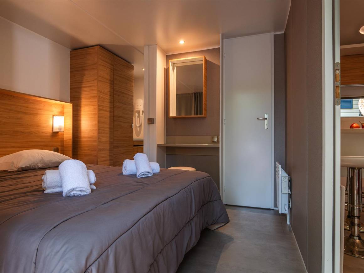 Mobil-home Buis 4 personnes 2 chambres - Ruoms