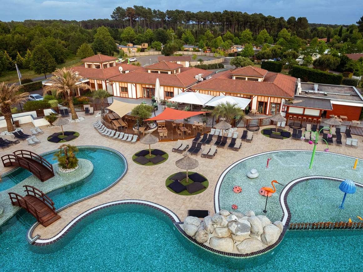 Camping Aquitaine Au Lac de Biscarrosse ***** Parentis en Born Landes | Yelloh Village