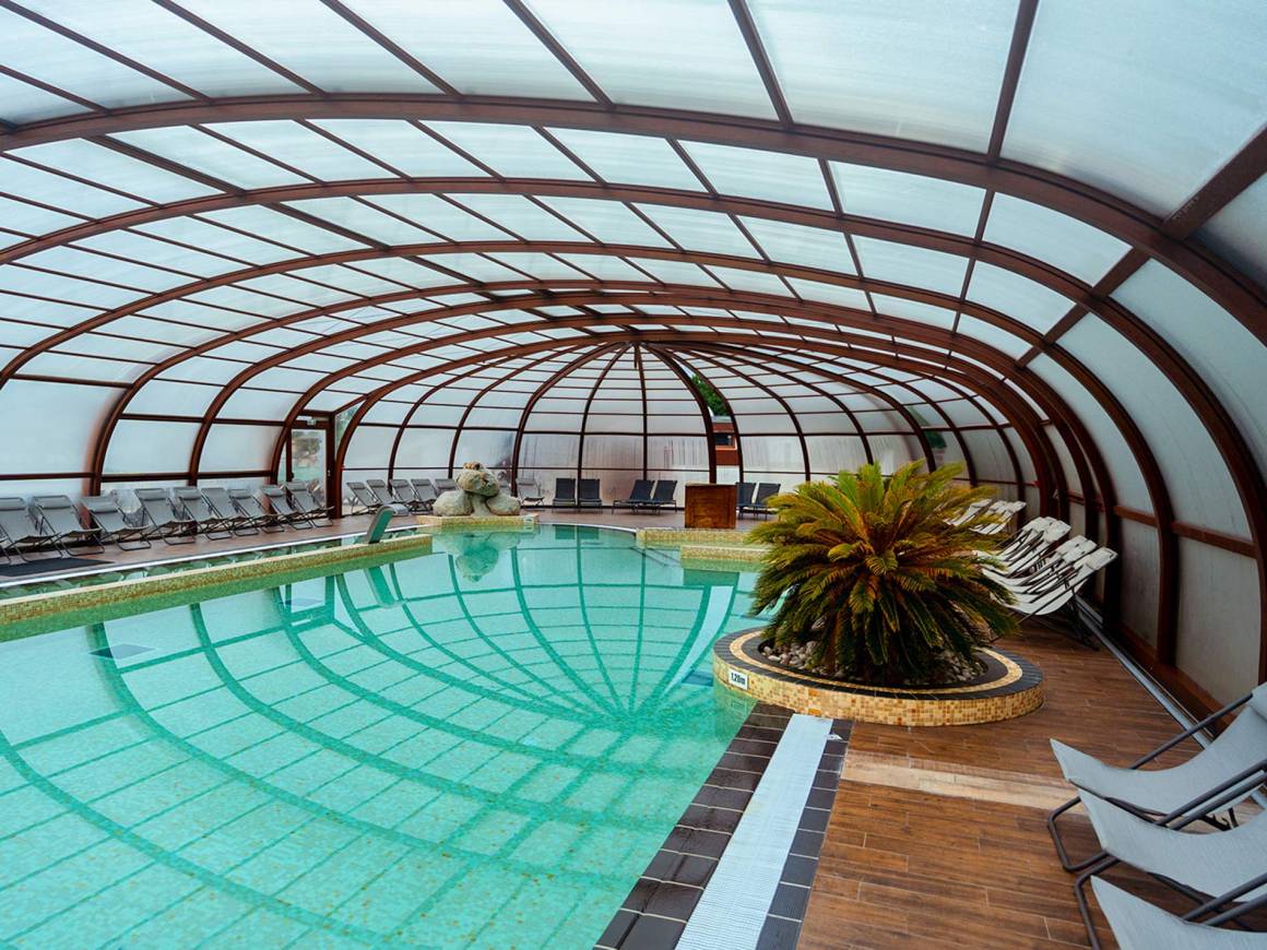 Entdecken Sie den Pool und den Wasserpark in Parentis en Born