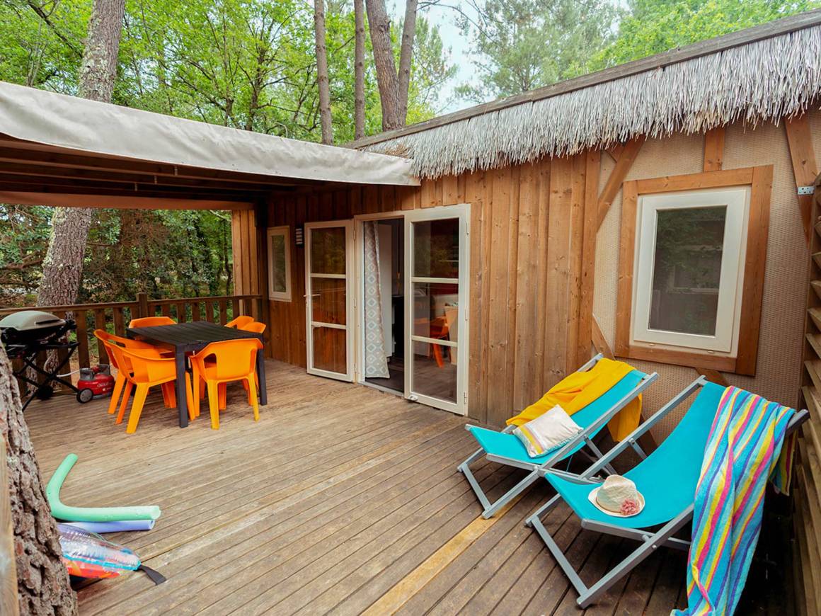 Mobil home 6 personnes 3 chambres climatisé(e) 4 fleurs - Parentis en Born