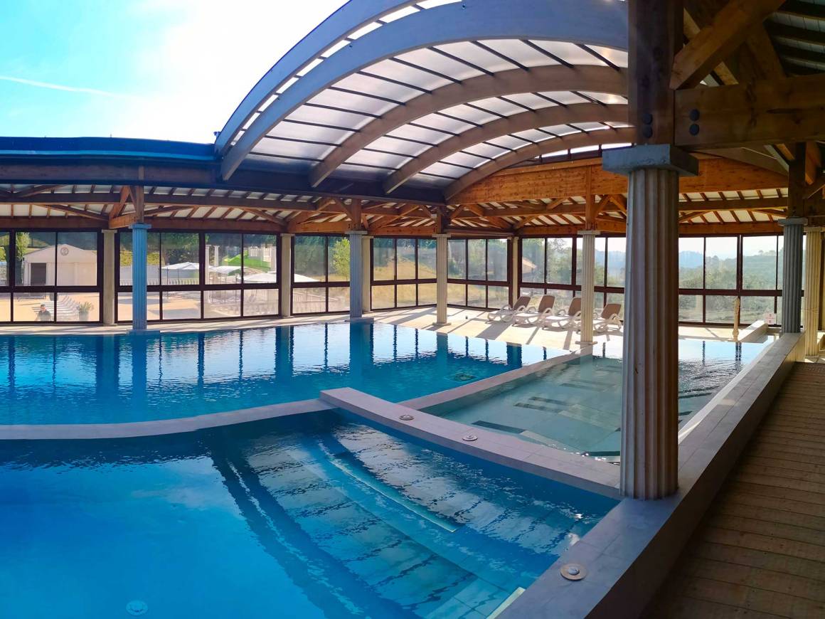 The pool and water park at the Domaine d'Arnauteille campsite in ...