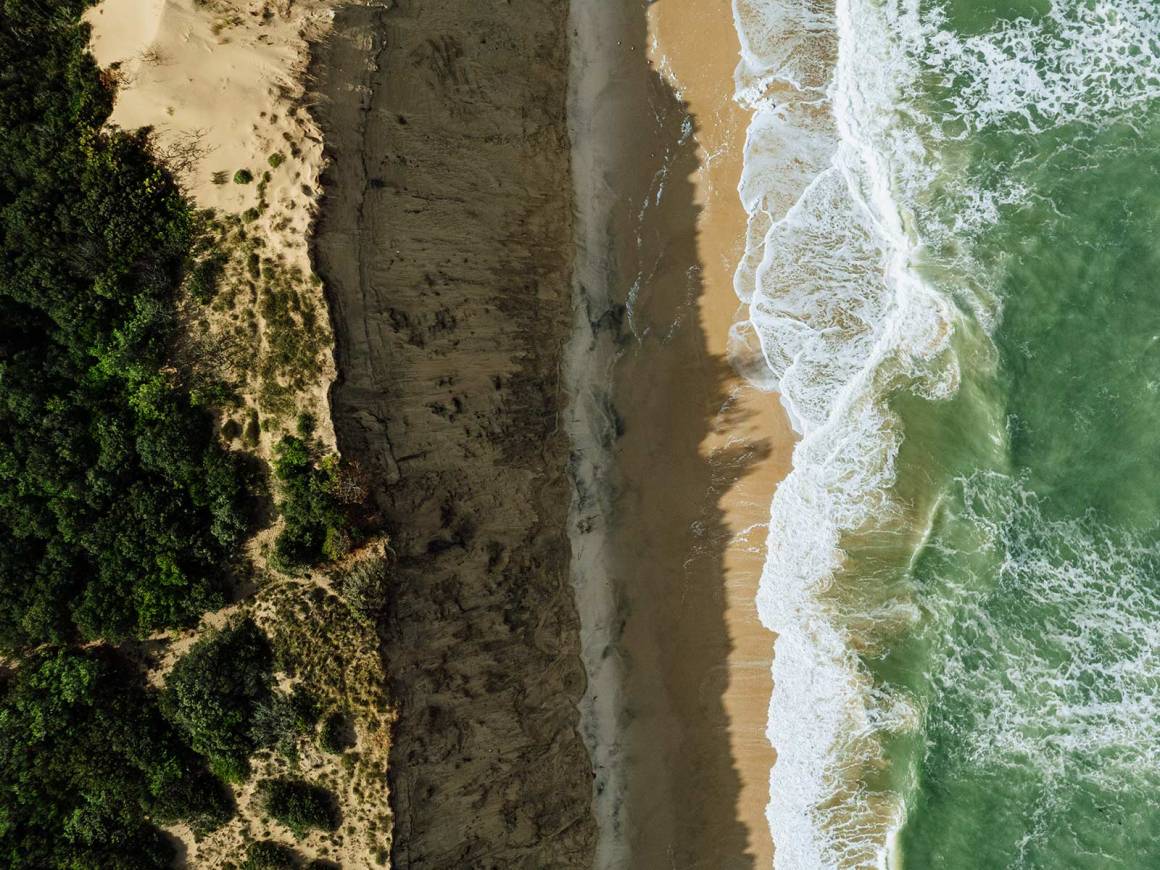 Discover the Swimming Pool at the Domaine Les Carrelets campsite