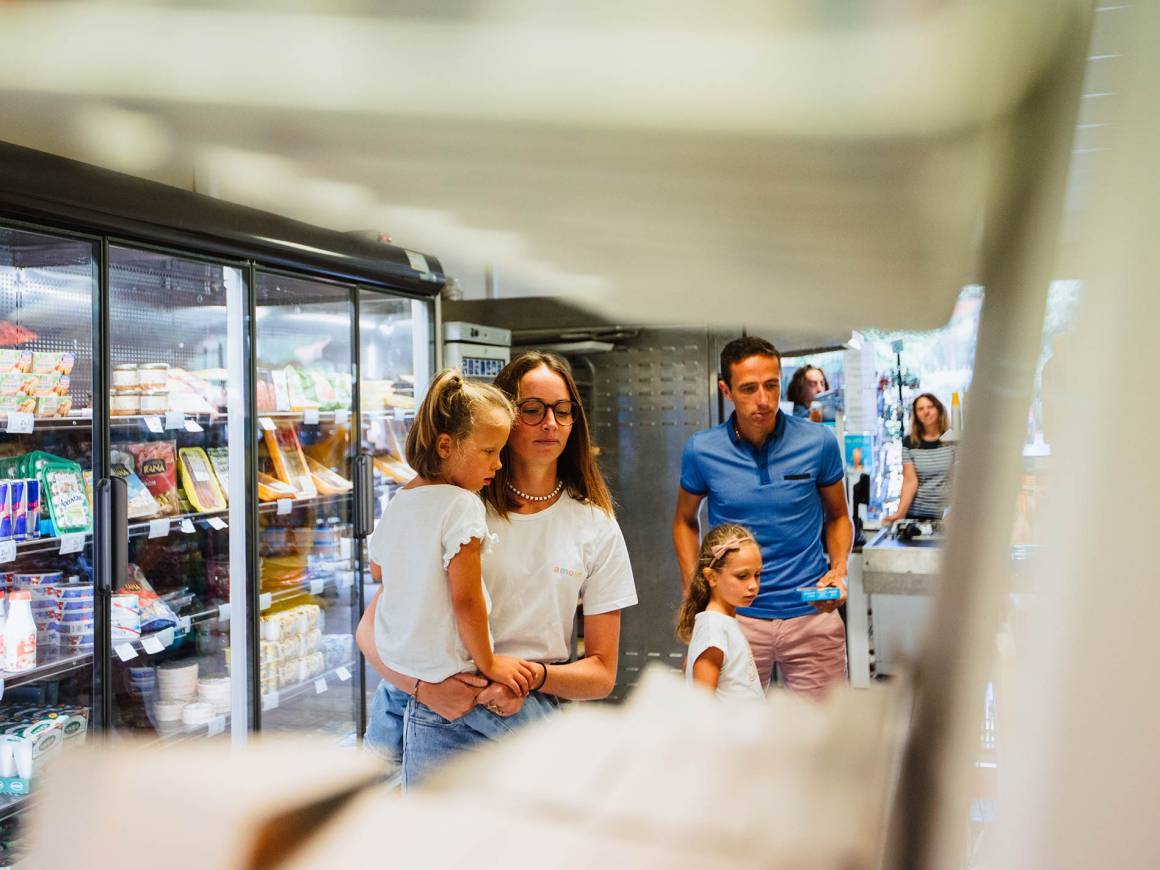 All the services at the Domaine Les Carrelets campsite