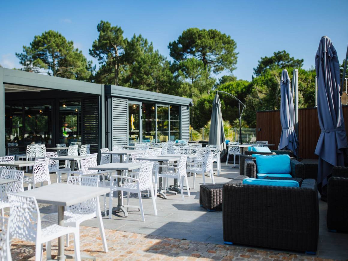 Camping Aquitaine Domaine Les Oréades ***** Sanguinet Landes | Yelloh ...