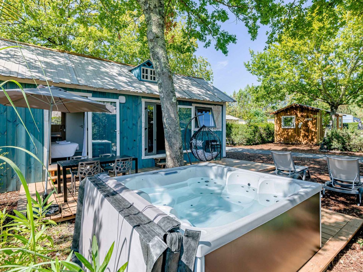 Mobil-home Pêcheur 4 personnes 2 chambres avec spa - Sanguinet