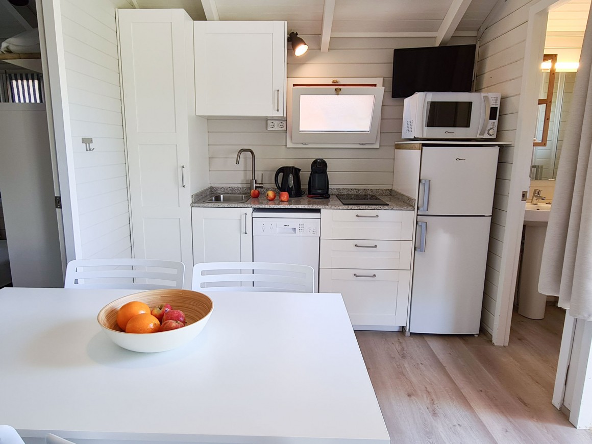 Chalet Beach 4/5 people 2 bedrooms air-conditioned 3 flowers - Creixell ...