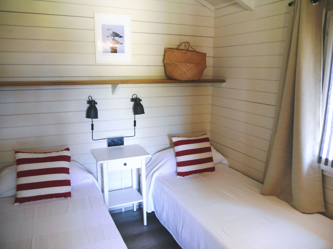 Chalet Beach 4/5 people 2 bedrooms air-conditioned 3 flowers - Creixell ...