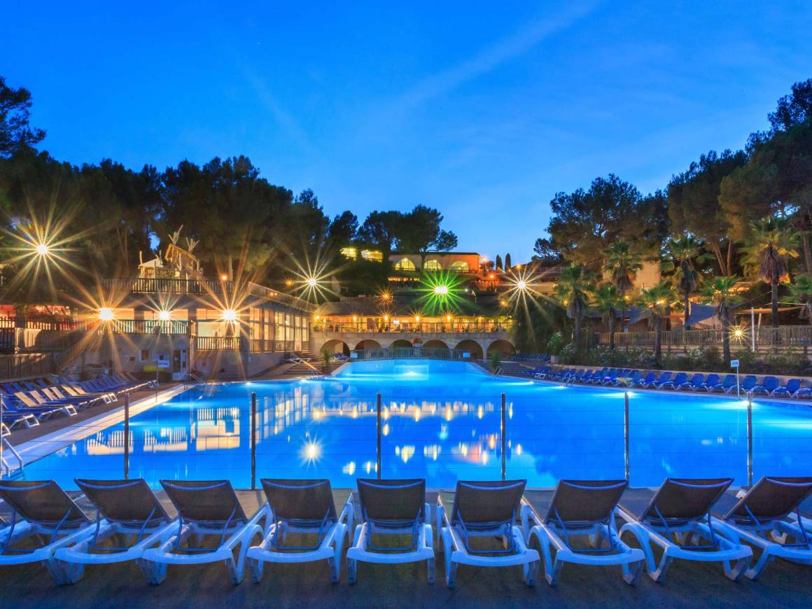 Camping Provence-Alpes-Côte d’Azur Holiday Green ***** Fréjus Var ...
