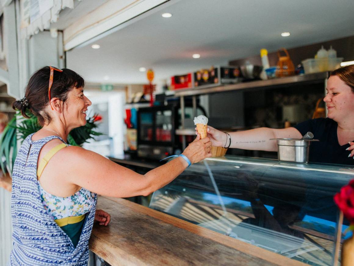 Tous les services du camping Holiday Green, à Fréjus