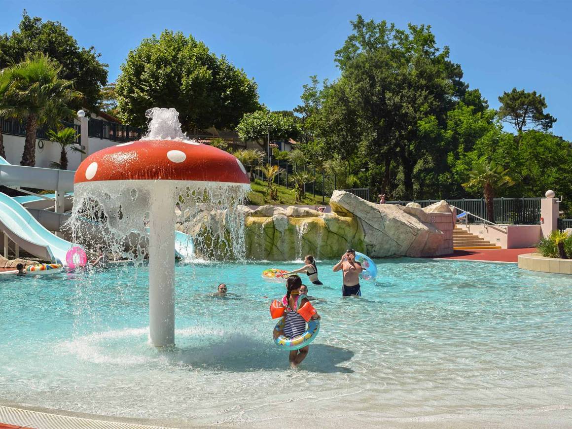 Ilbarritz: camping with bathing area