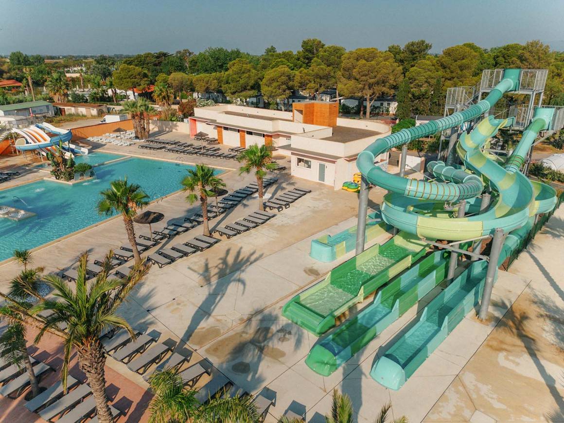 Camping Languedoc-Roussillon L'Oasis et California **** Le Barcarès ...