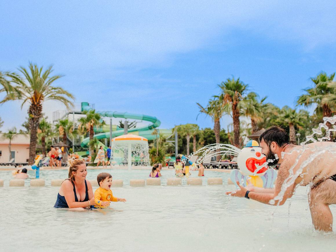 L'Oasis & California: Camping in Le Barcarès mit 2 Erlebnisbädern