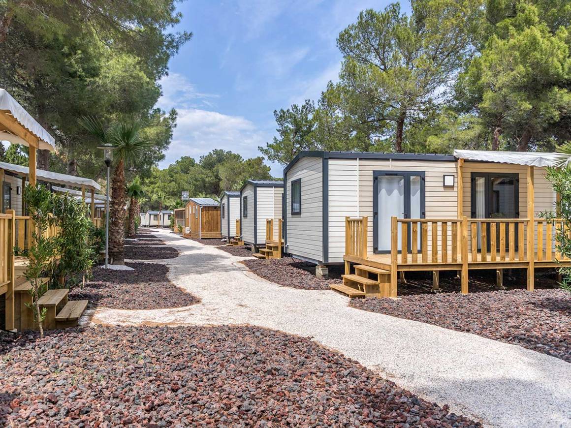 Camping Languedoc-Roussillon L'Oasis et California **** Le Barcarès ...