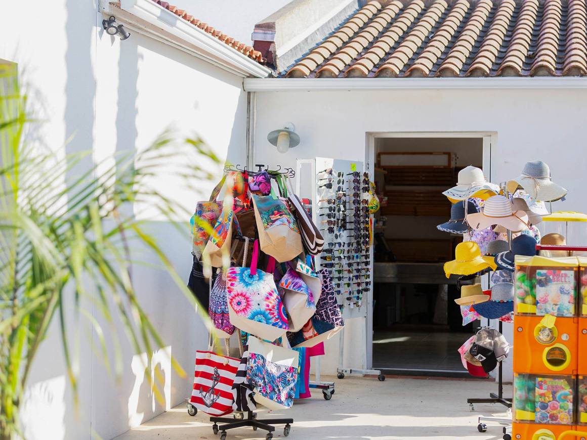 All the services at the camping La Marende