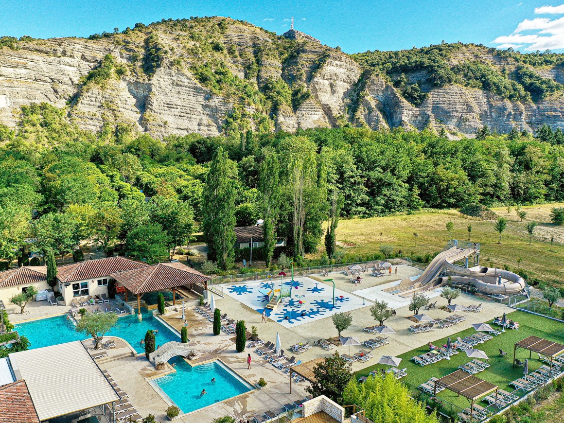 Camping Ardèche La Plaine ***** Yelloh! Village à Ruoms