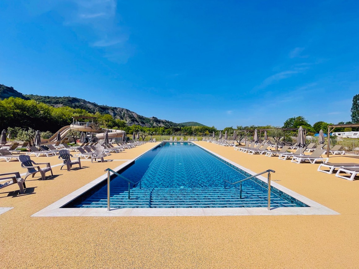 Camping Ardèche La Plaine ***** Yelloh! Village à Ruoms