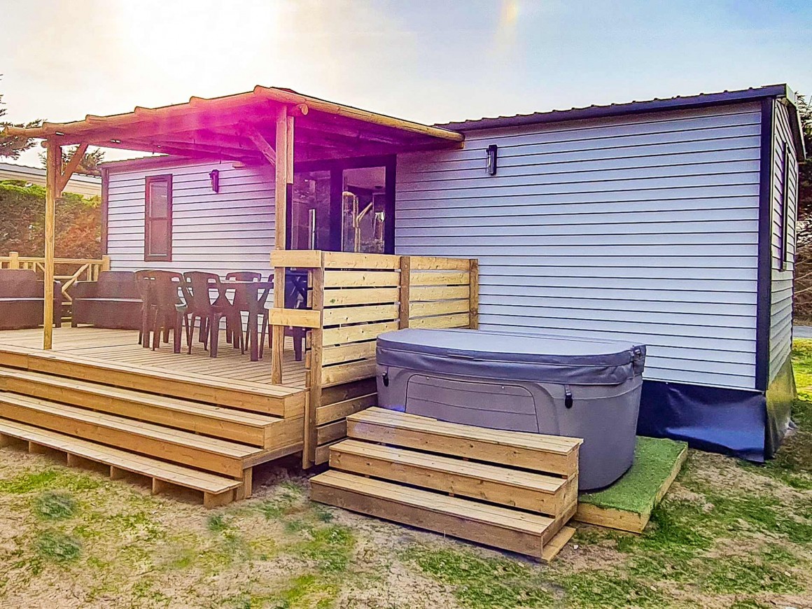 Mobil home Patio 6 people 3 bedrooms 4 flowers with spa - Saint Hilaire ...