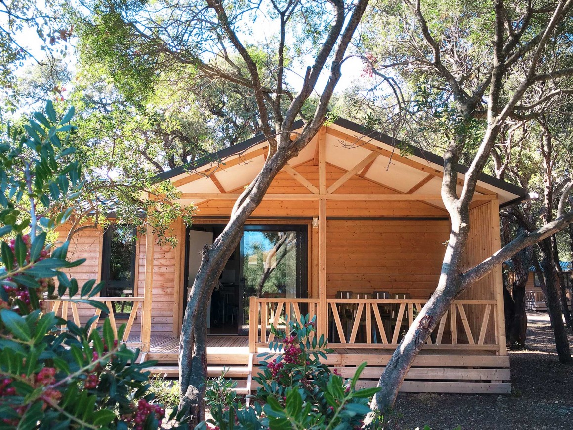 Entdecken Sie unsere Chalet Samoa, 6 Personen von 38 mit 1 Bad und 1 WC ...