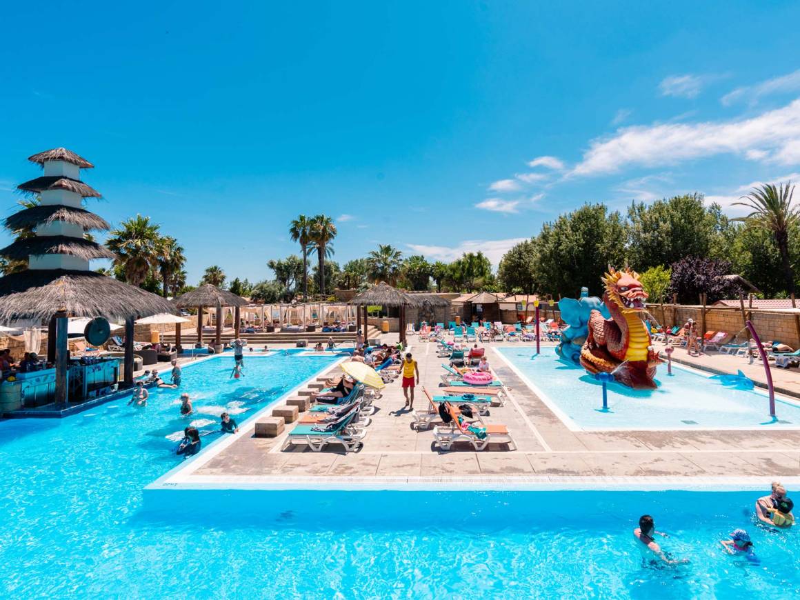 Le Club Farret: camping with bathing area