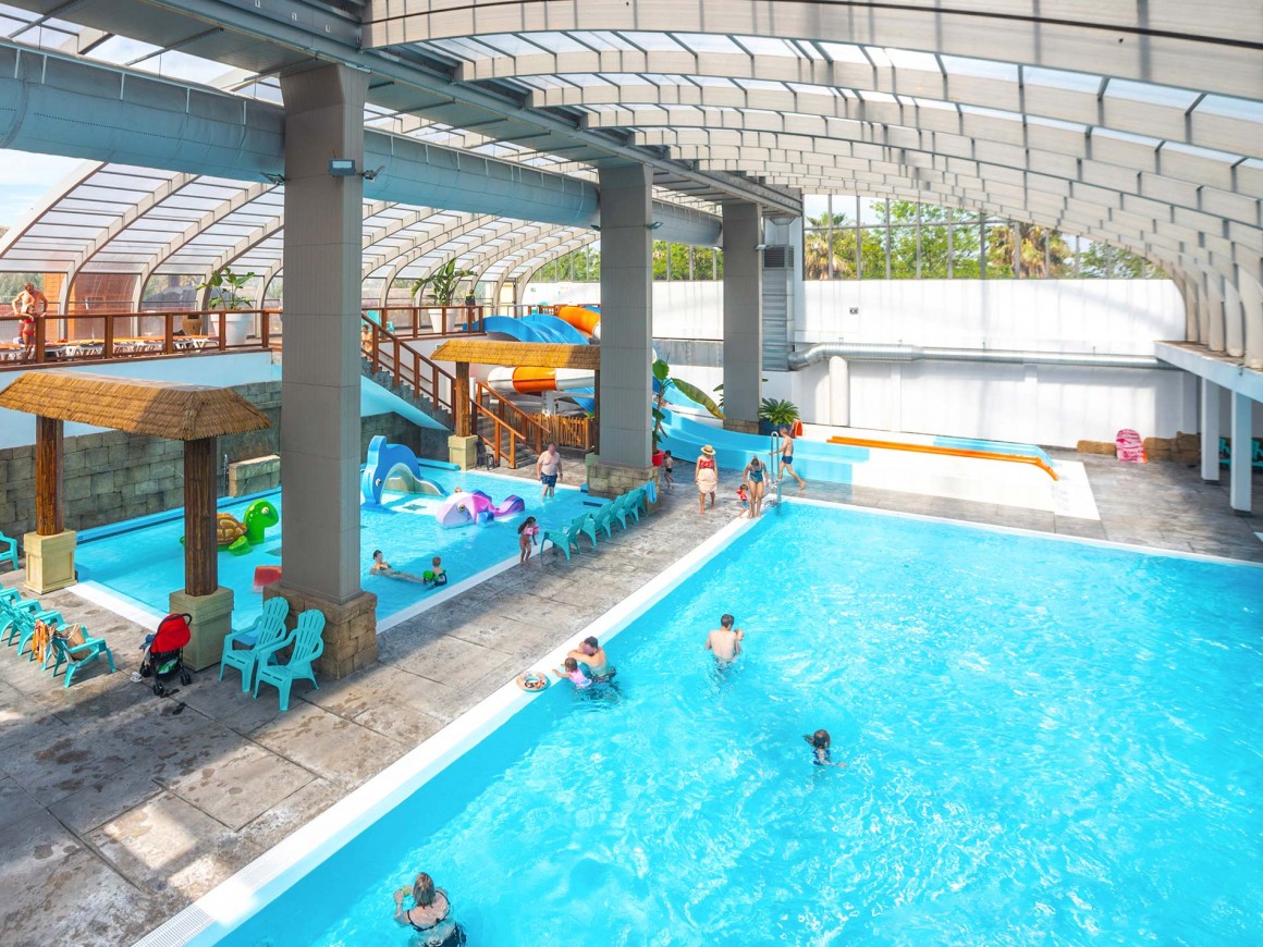 Le Club Farret: camping with bathing area
