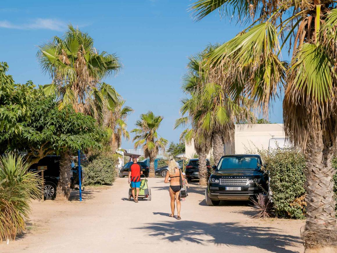 Camping pitches 2 flowers Beach Farret - Vias Plage