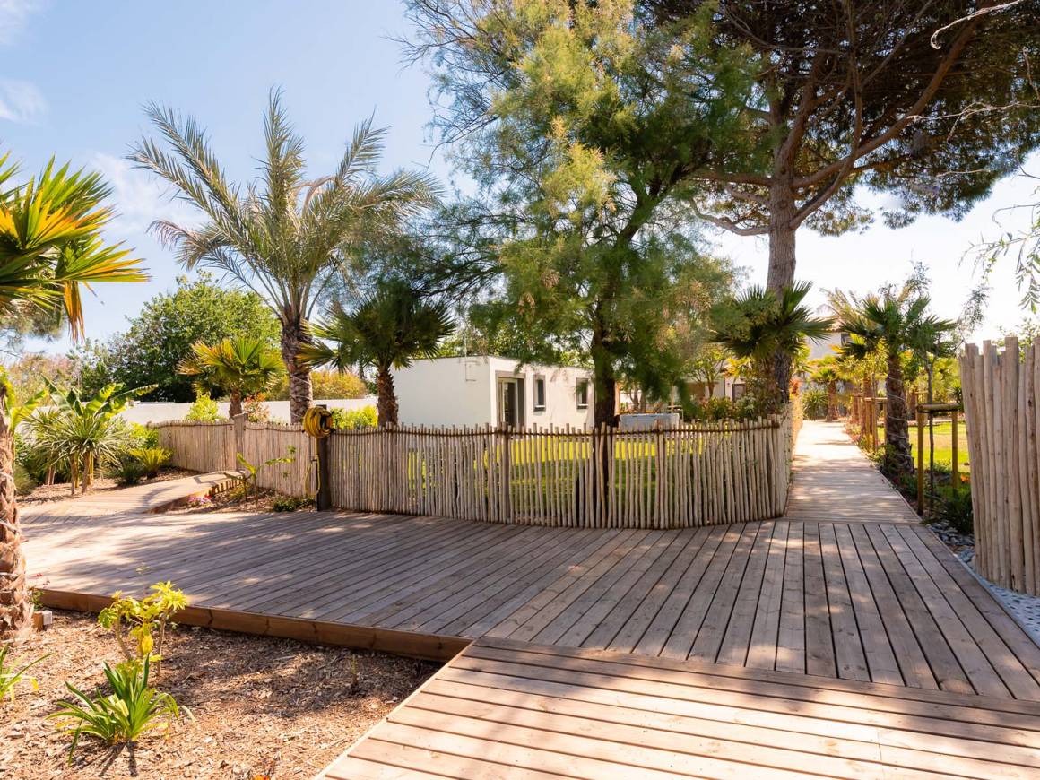 Apartment Mas Julia 2 people 1 bedroom air-conditioned Premium Cabanou ...