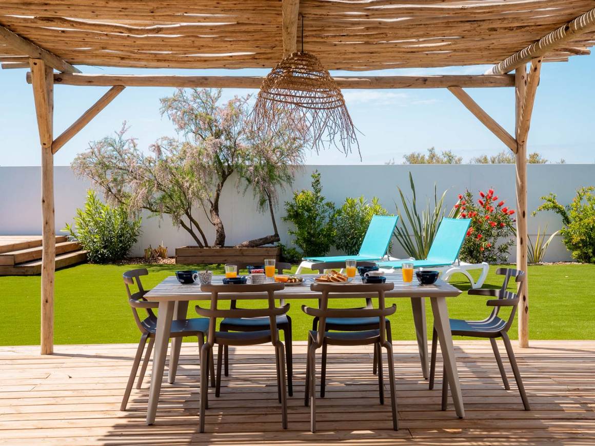 Apartment Mas Julia 6 people 3 bedrooms air-conditioned Premium Garden ...