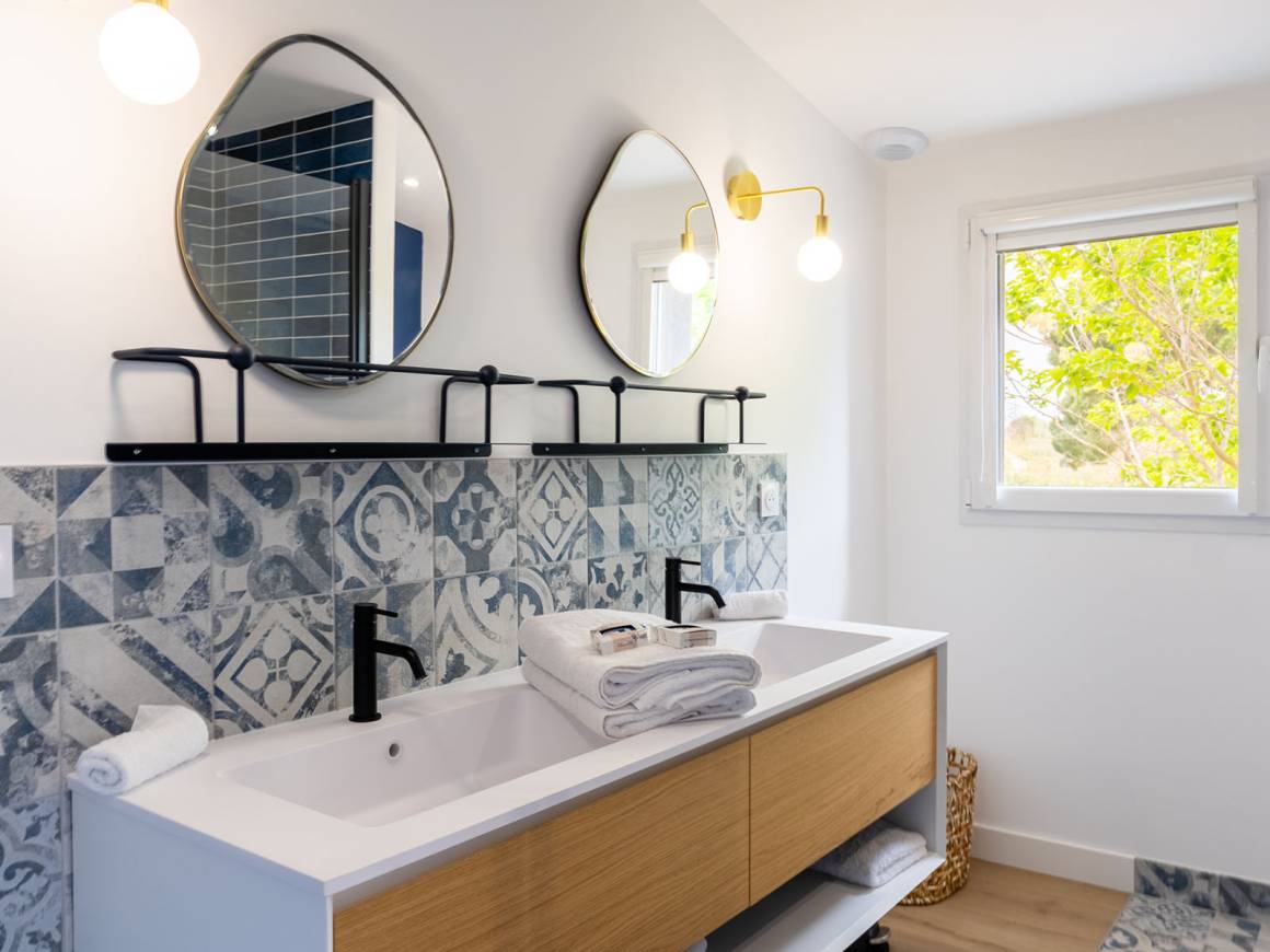 Apartment Mas Julia 6 people 3 bedrooms air-conditioned Premium Sea ...