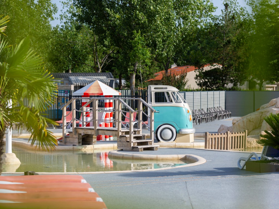 Un espace aquatique pour toute la famille au Yelloh! Village Le Jard
