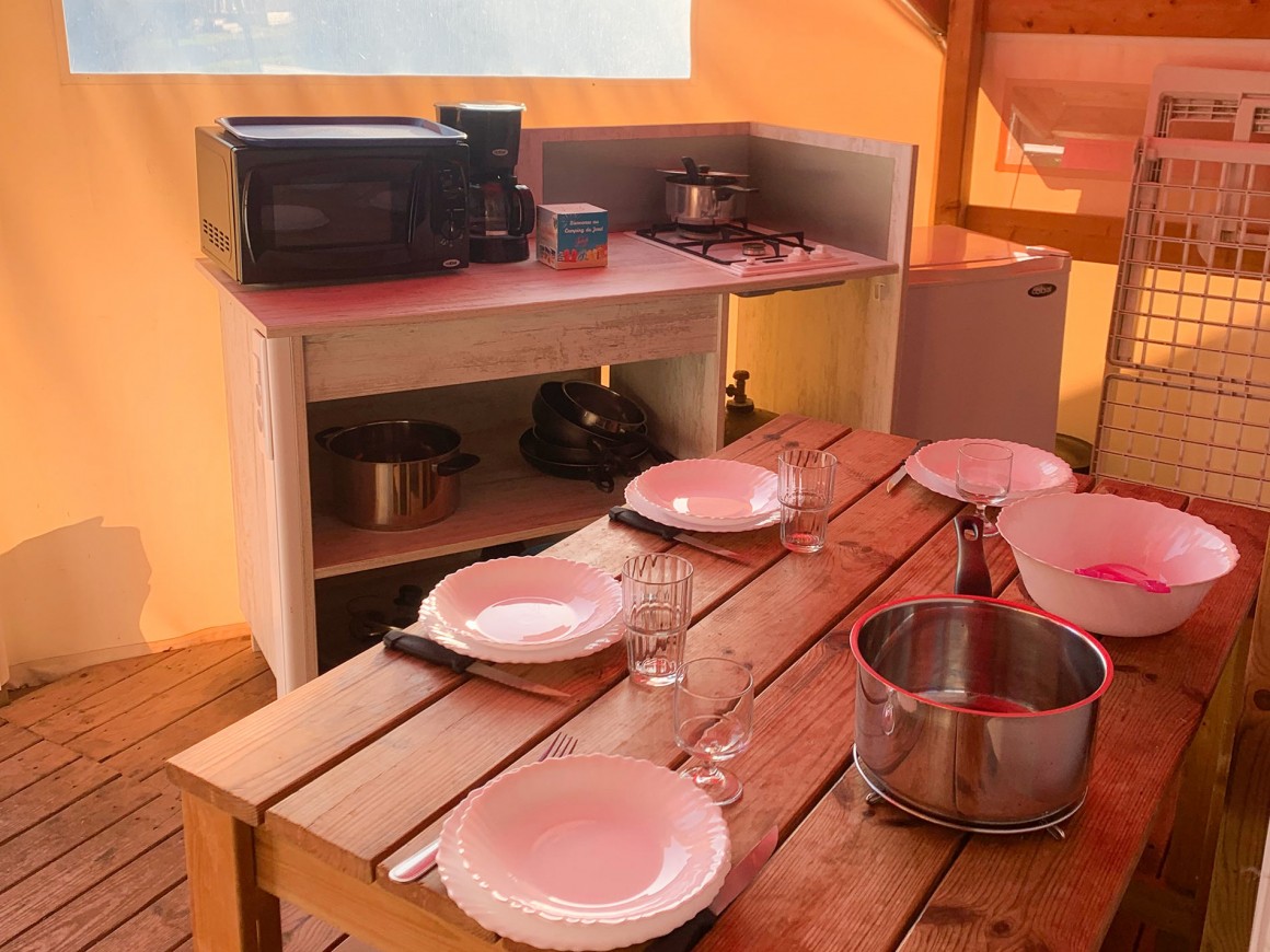 Furnished tent Sahari 5 people 2 bedrooms 2 flowers - La Tranche-sur-Mer