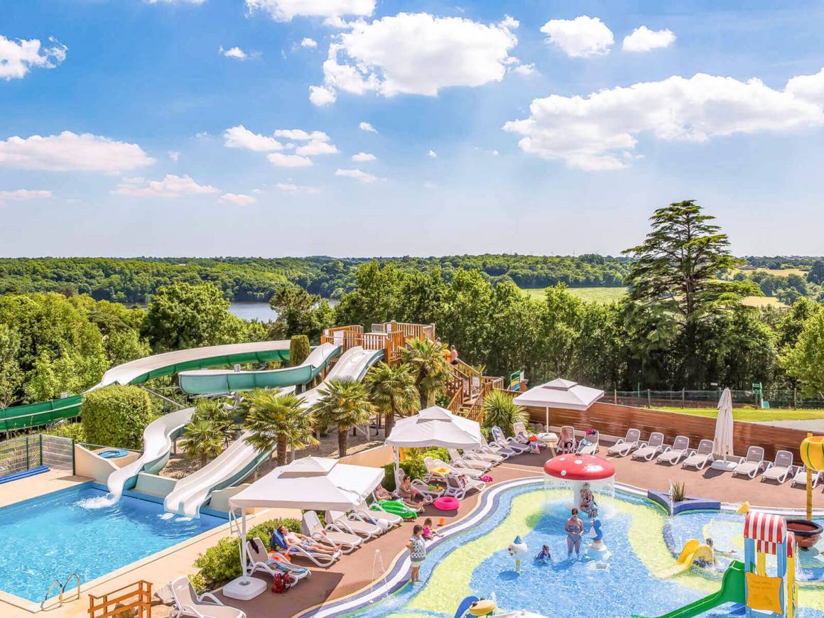 The areas at the Yelloh! Village Le Pin Parasol, the Vendée