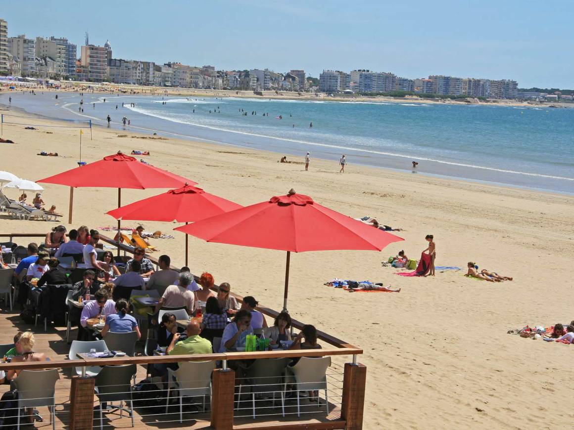 Discover the aquatic park of the camping Le Pin Parasol