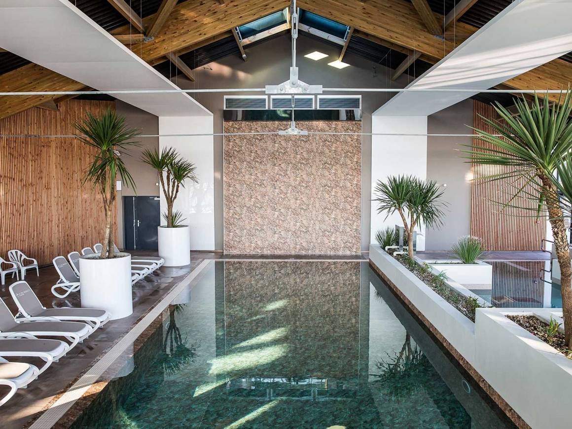 Discover the aquatic park of the camping Le Pin Parasol