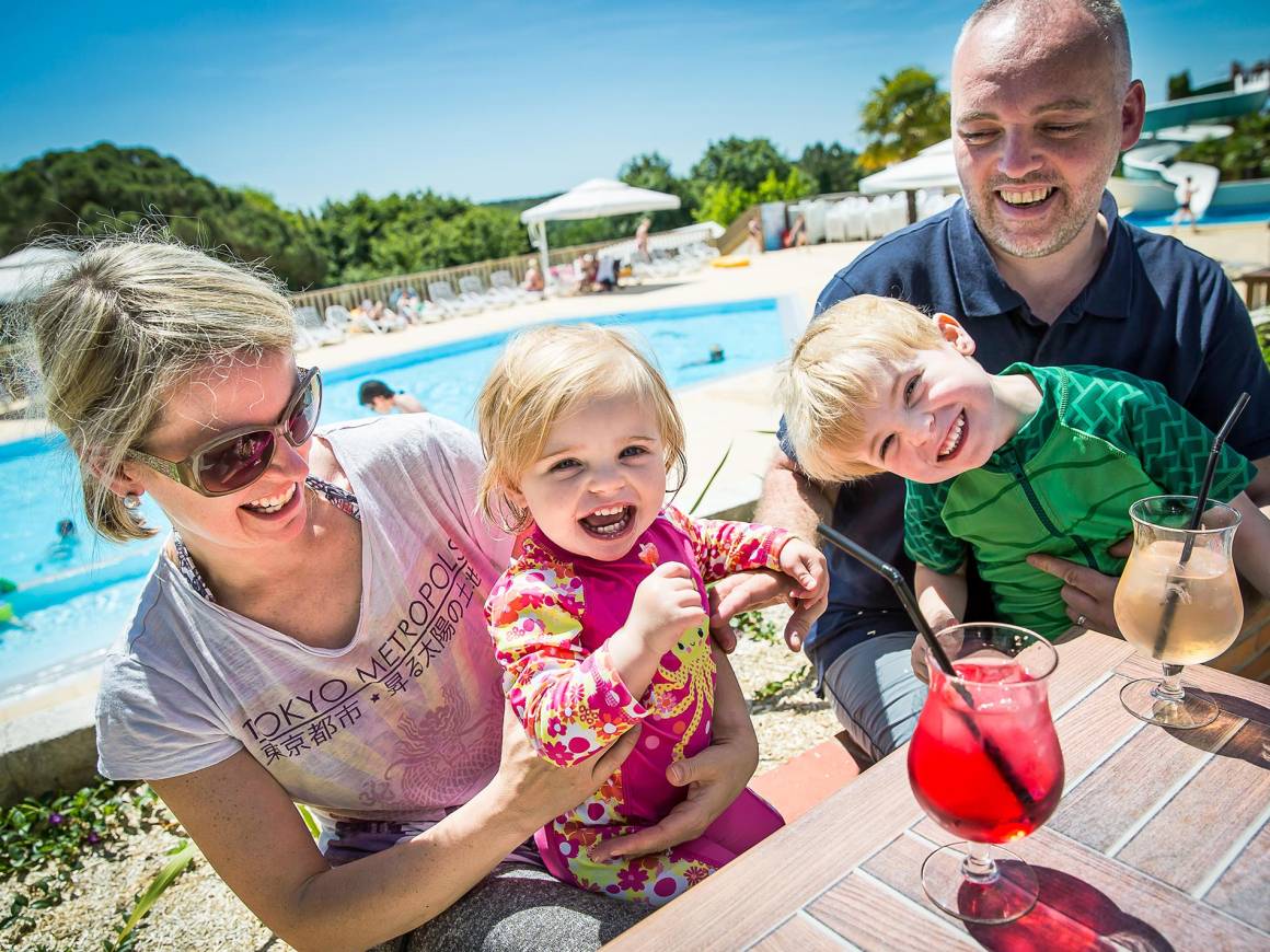 All the facilities at the camping Le Pin Parasol