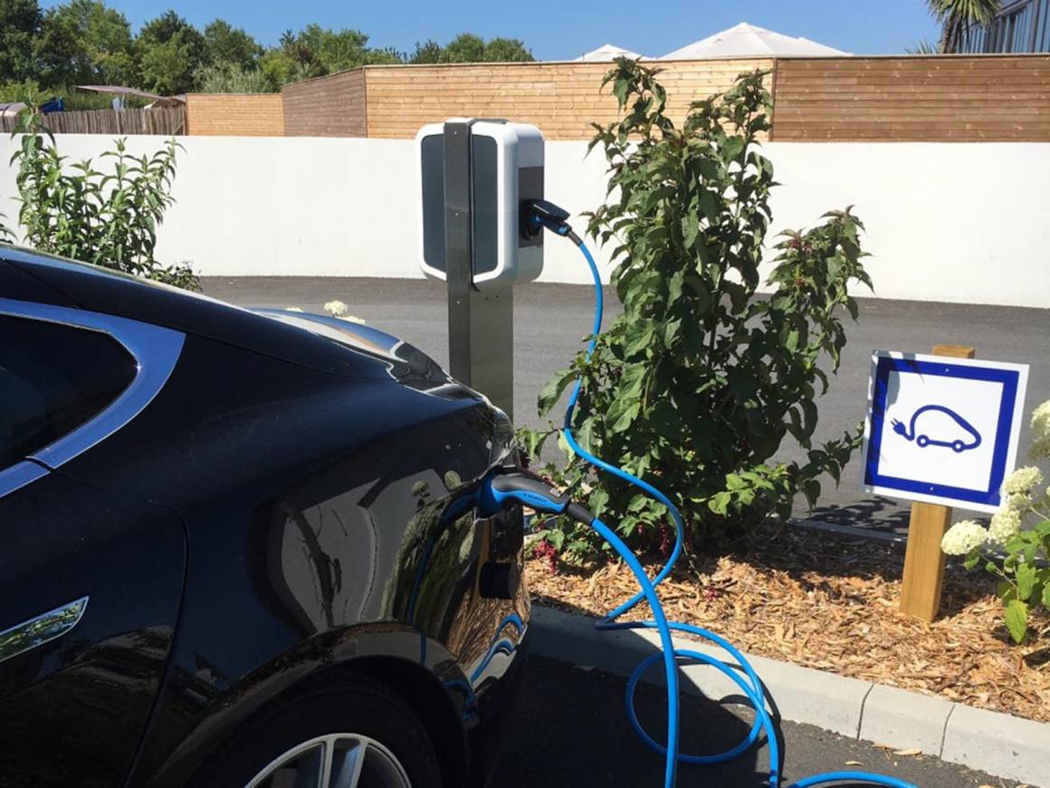 All the facilities at the camping Le Pin Parasol