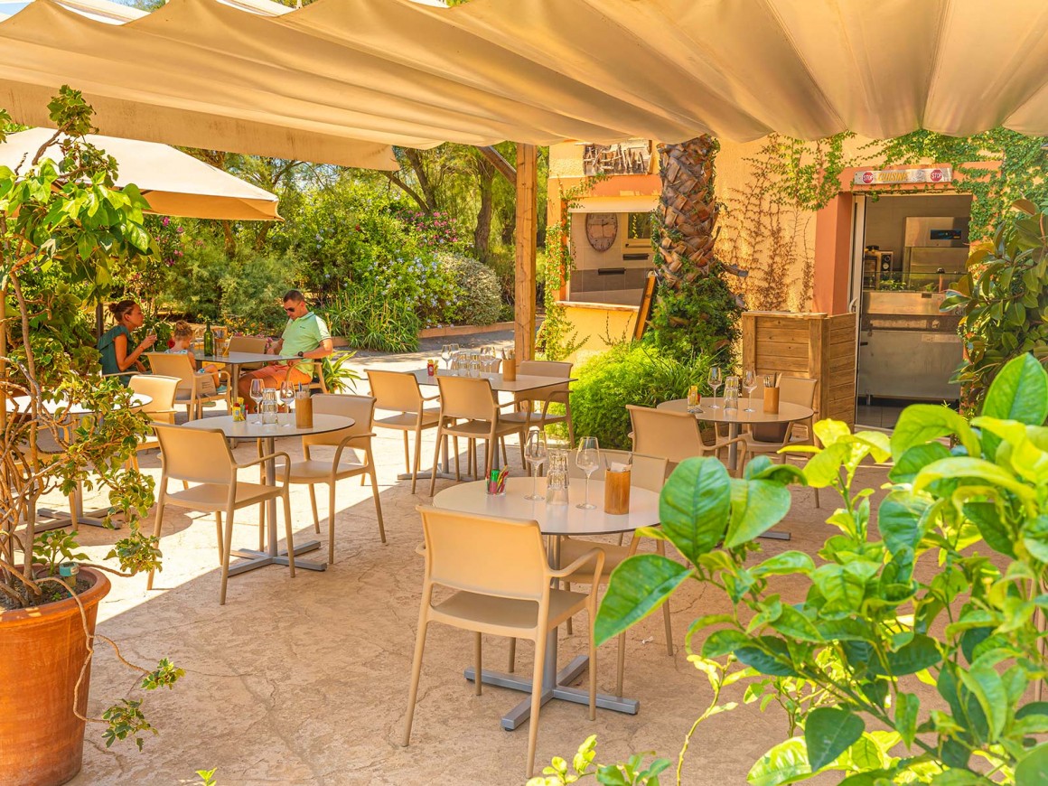 Le Pre Catalan camping services in Le Barcarès