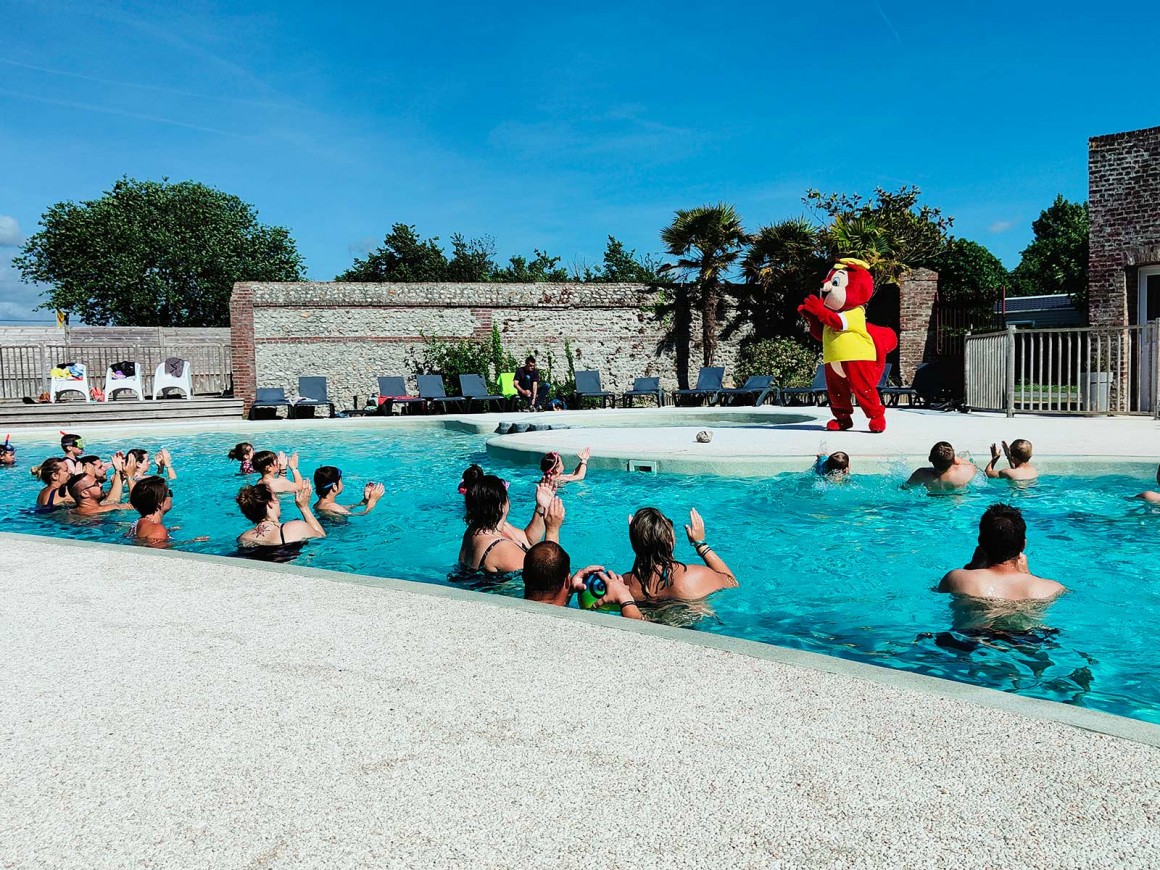 Discover the aquatic area at the Yelloh! Village Le Ridin