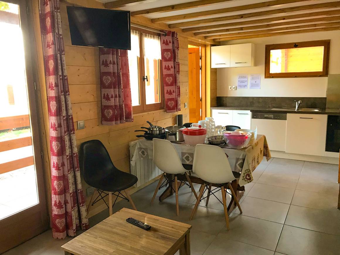 Chalet Savoyard 6 personnes 3 chambres 1 salle de bain 2 fleurs - Lathuile - Nos autres hébergements