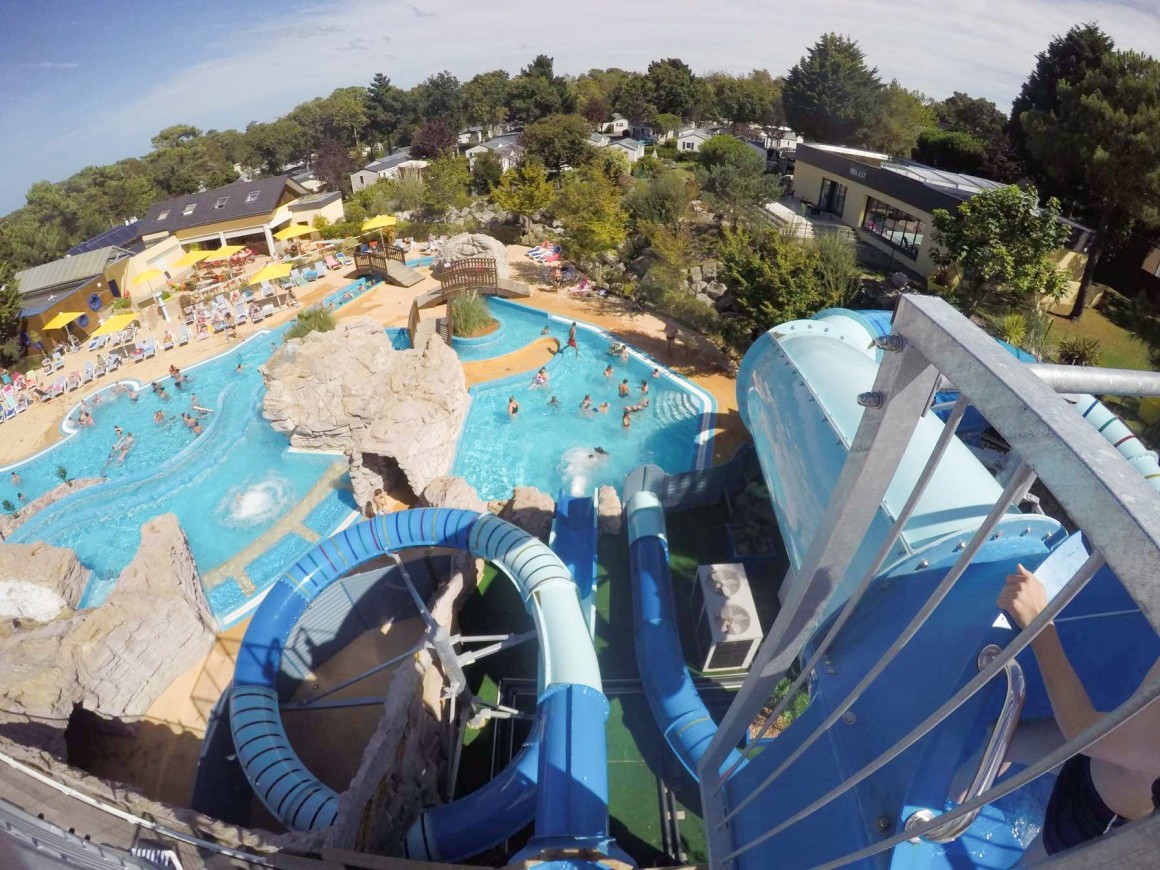 Camping Village Les Pins : Espace baignade