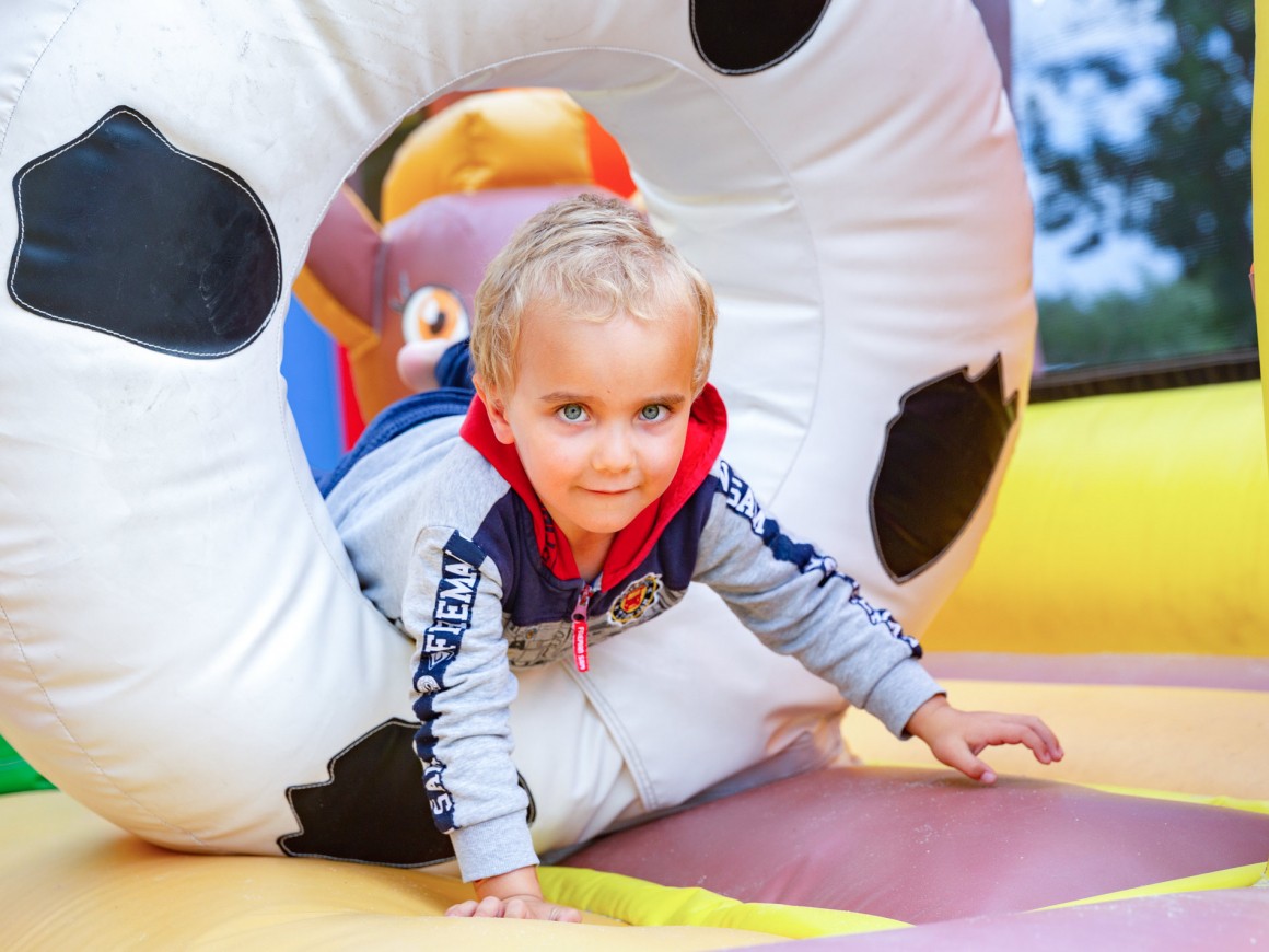 Children's clubs at the Yelloh! Village Les Voiles d’Anjou
