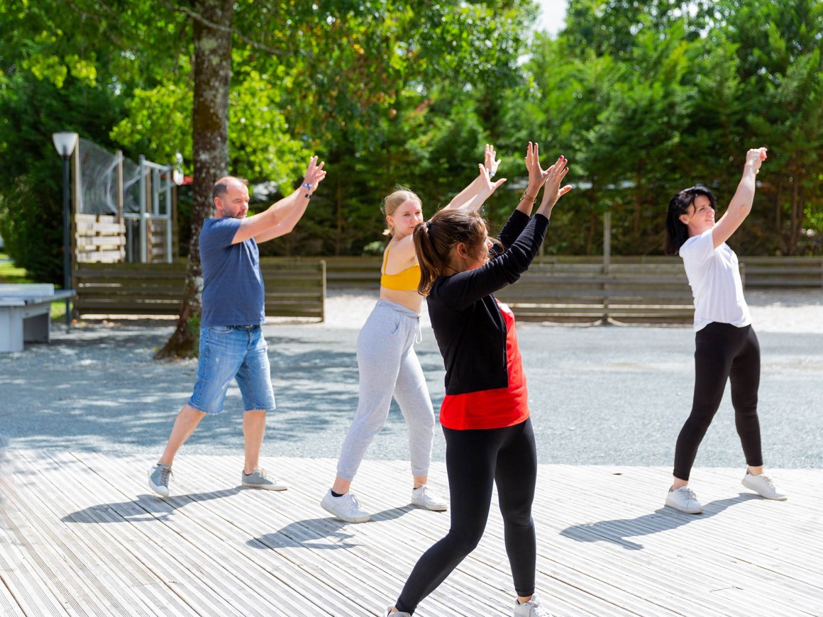Kinderen kunnen hun geluk niet op in het Yelloh! Village Médoc Océan