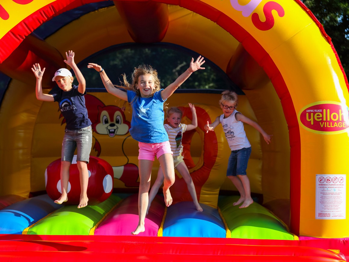 Children’s clubs from 5 to 12 years at the Pomport Beach campsite