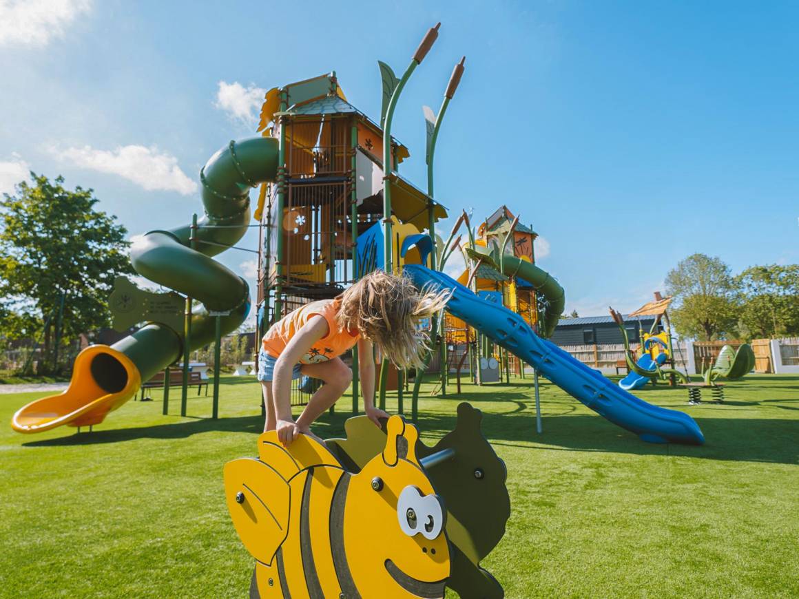 Children’s clubs at Yelloh! Village Portland