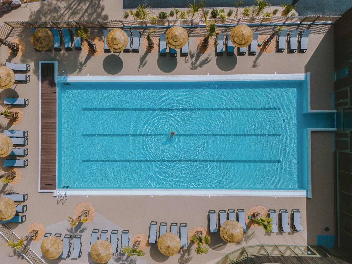 Discover the water park and swimming pool at Portland campsite in Port ...