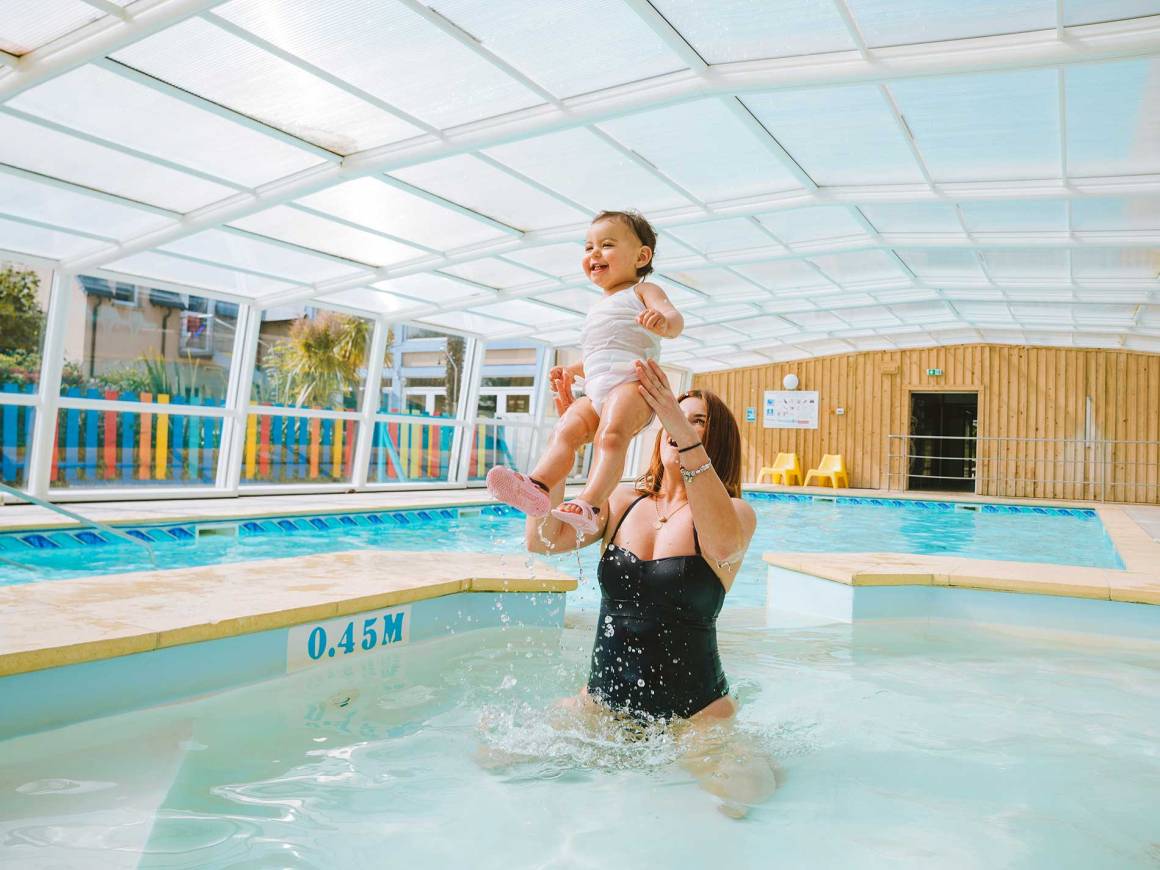 Discover the bathing area at the Portland campsite