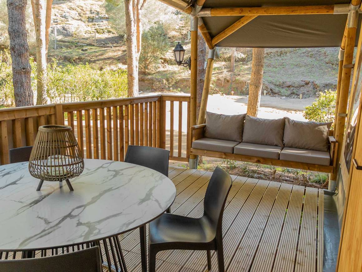 Tente meublée Lodge 6 personnes 3 chambres climatisé(e) 4 fleurs - Colera